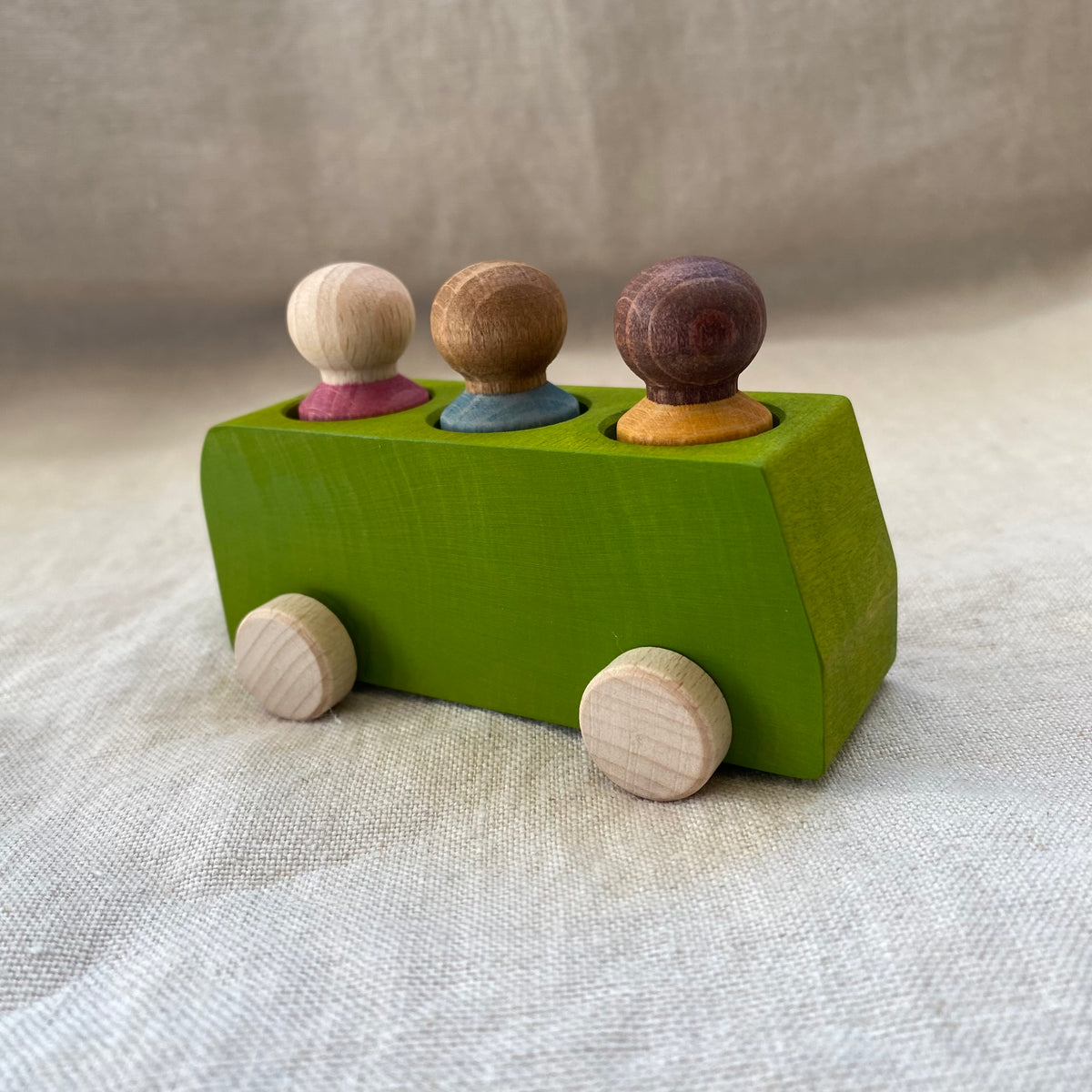 Lime Bus with Figures – Pink Moon Goods